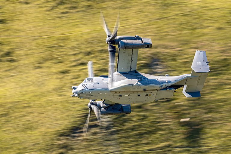 How to photograph aircraft - A guide to Aviation Photography